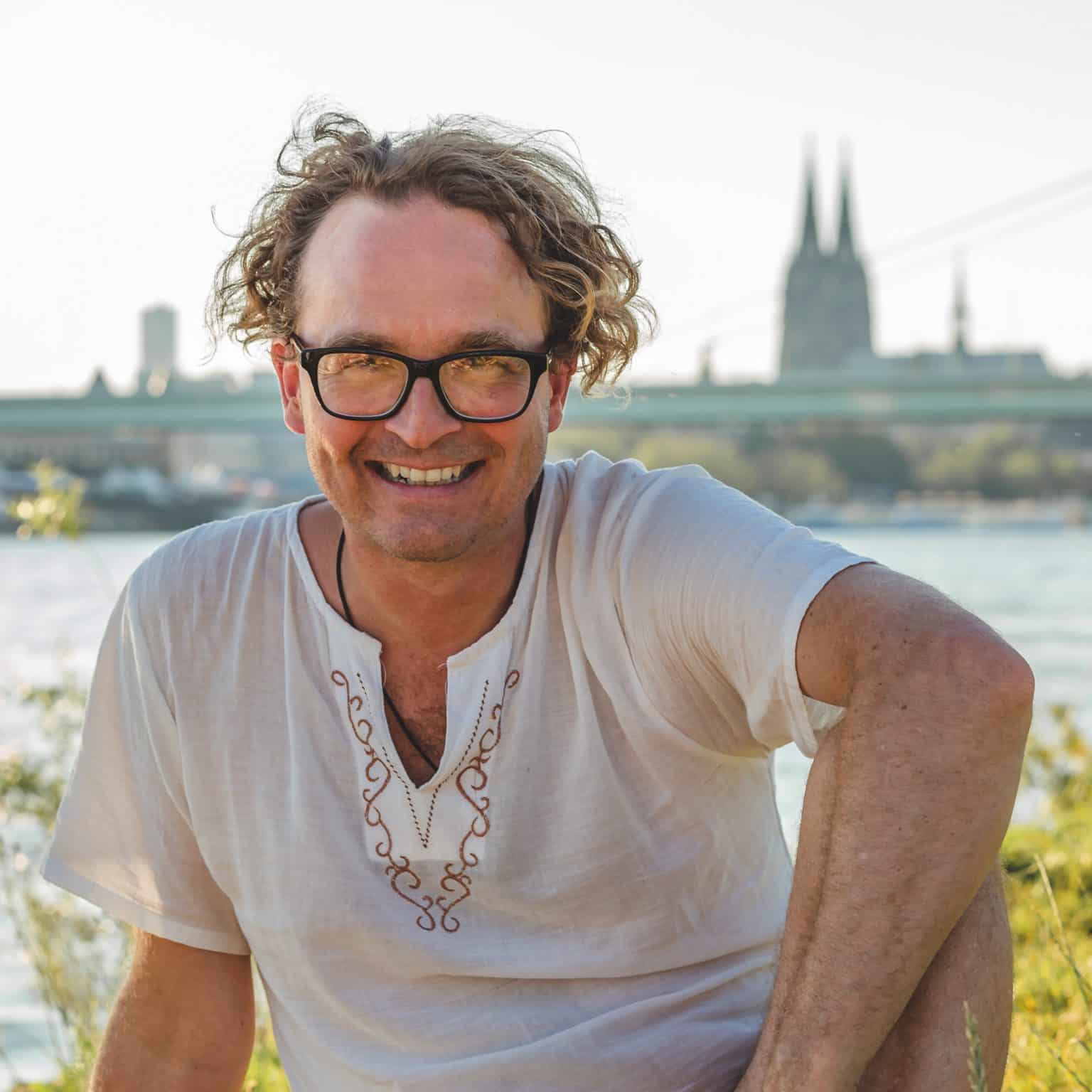 Flo, your free walking tour guide in Cologne – Freewalk Cologne